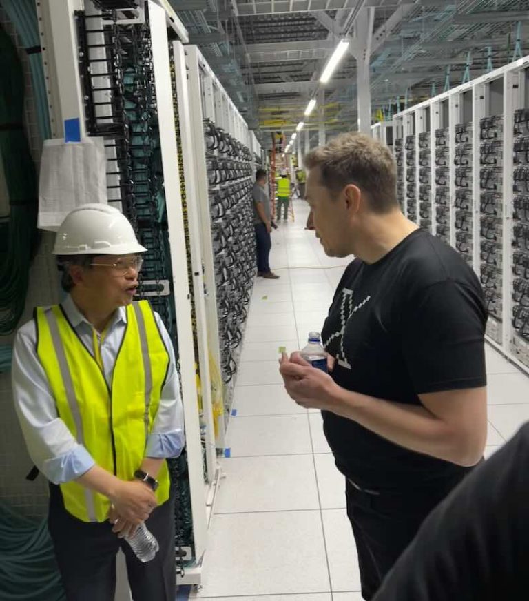 Elon Musk's Liquid-Cooled xAI and Tesla Supercomputer Clusters ...